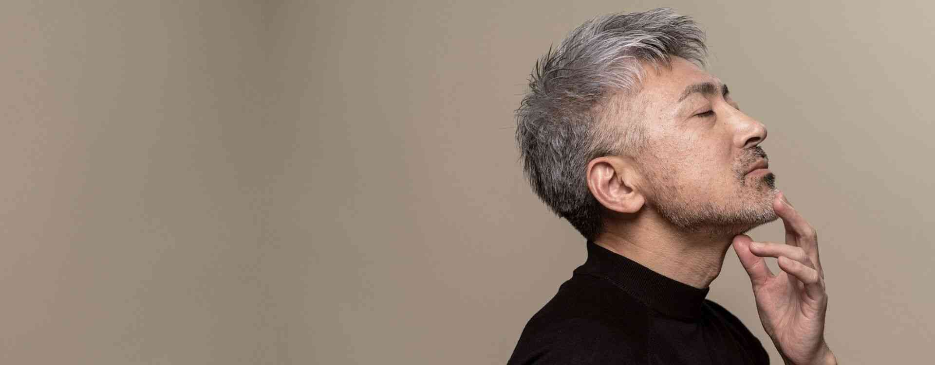 Jowls Definition, Causes And Treatment | PHI Clinic London